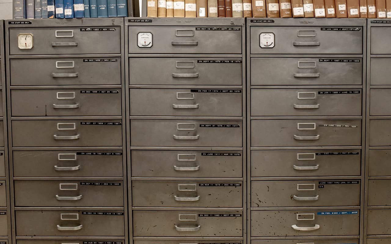 Profession of archivist - Arm-AC